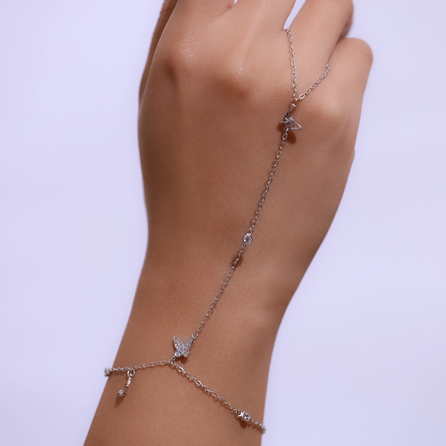 Basma Silver Hand Chain - JAWHR Silver